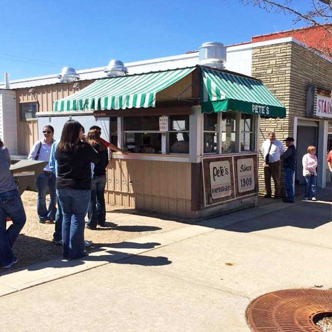 Simplicity on a bun since 1909. Pete's proves that sometimes, the best things in life come in small, delicious packages.