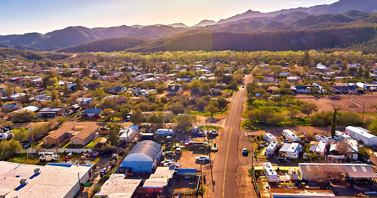 The Tiny Town In Arizona Boasting A World-Famous Pie Is The Sweetest ...