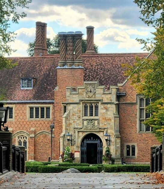 castle like places michigan ftr