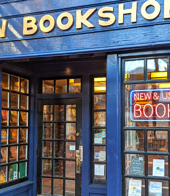 charming bookshop vermont ftr