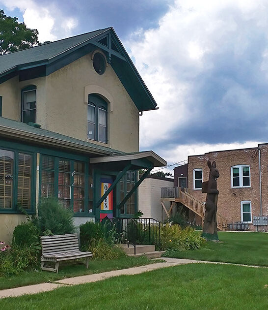 illinois charming chocolate store ftr