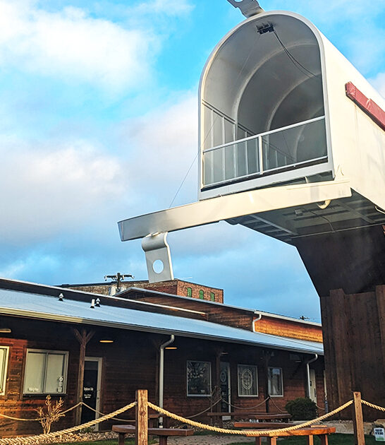 largest roadside attractions illinois ftr