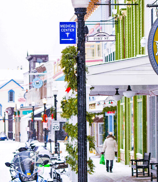 magical christmas towns michigan ftr