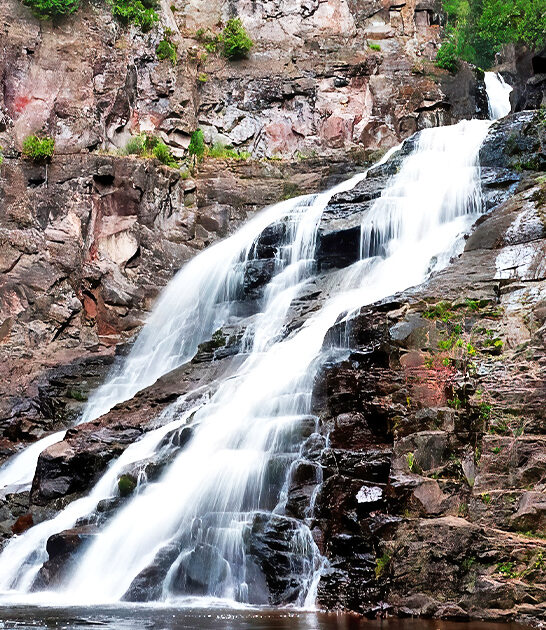 minnesota jaw dropping waterfalls ftr