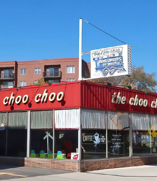 quirky restaurants illinois ftr