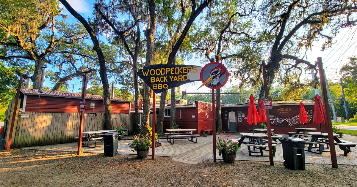 The Unassuming Restaurant In Florida That Serves The Best Barbecue You ...
