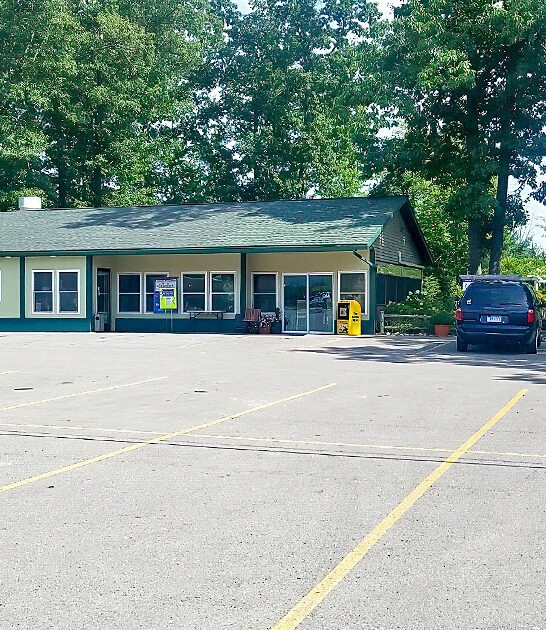 tiny cafe breakfast michigan ftr