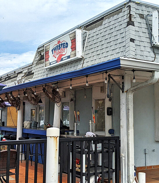 tiny seafood spots florida ftr