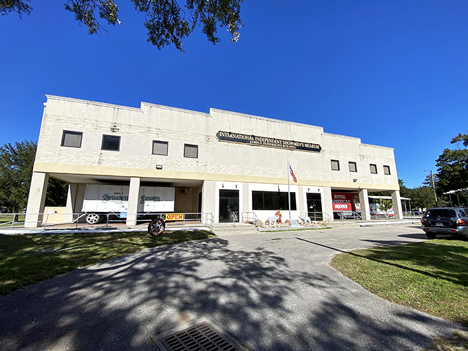 Welcome to the carnival of your dreams! The International Independent Showmen's Museum stands proud, a beacon of nostalgia under the Florida sun.