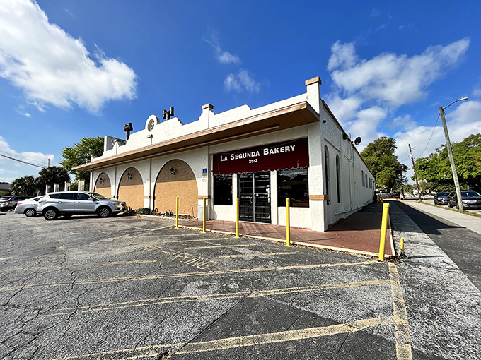 A century of flavor, wrapped in white stucco! La Segunda's exterior is like a time capsule, inviting you to step into a world where bread is king and Cuban sandwiches reign supreme.