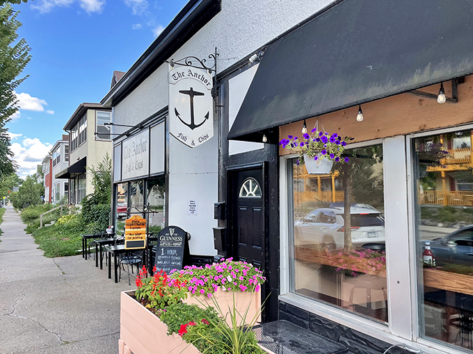 Welcome to The Anchor, where fish and chips dreams come true! This cozy spot in Minneapolis is like finding a pot of golden, crispy cod at the end of a rainbow.