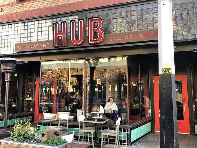 Welcome to HUB, where the desert meets deliciousness! This Tucson hotspot is cooler than a cactus in sunglasses.