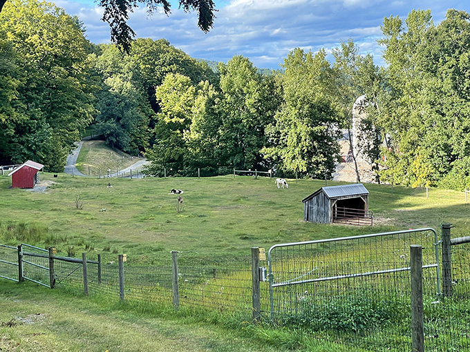 Welcome to Vermont's own Shangri-La! This pastoral paradise at Retreat Farm is where cows have better views than most Manhattan penthouses.