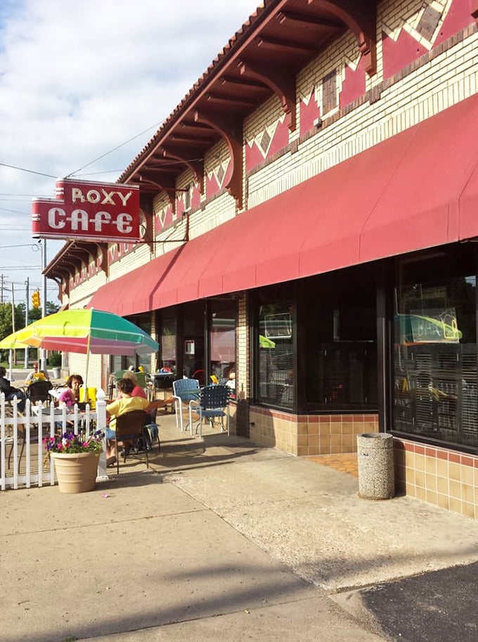 Step into a time machine disguised as a diner! The Roxy Cafe's classic exterior promises a journey back to when breakfast was king and calories were just a twinkle in nutritionists' eyes.