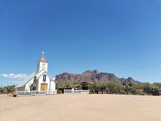 A slice of heaven in the desert: This panoramic view showcases the chapel in all its glory, with the Superstition Mountains playing backup to Elvis's starring role.