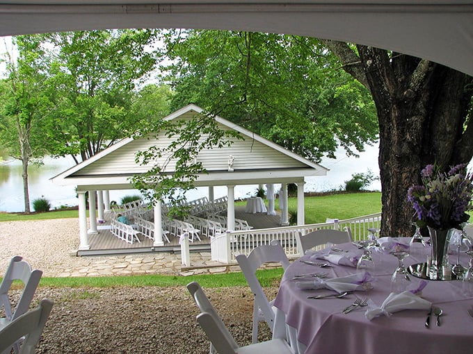 I do... want to attend every event held here! This picturesque spot turns any gathering into a scene from a romantic comedy.