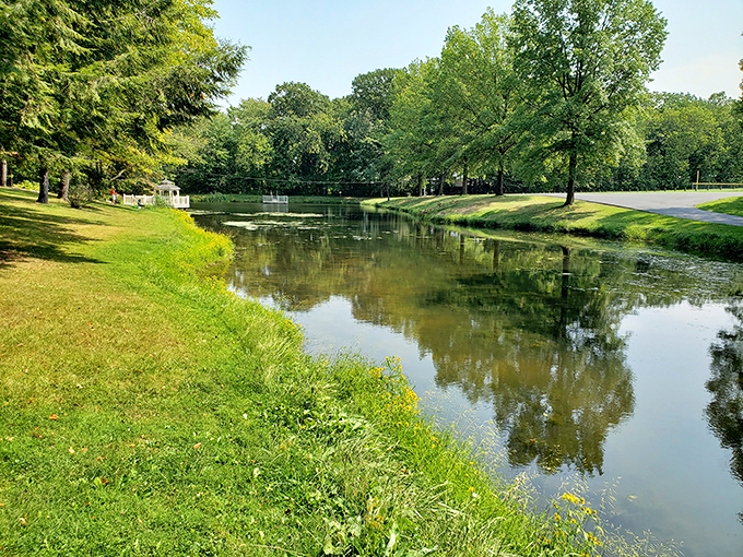 Where nature and leisure collide. This tranquil spot is the perfect place to practice your best "paint me like one of your French girls" pose.