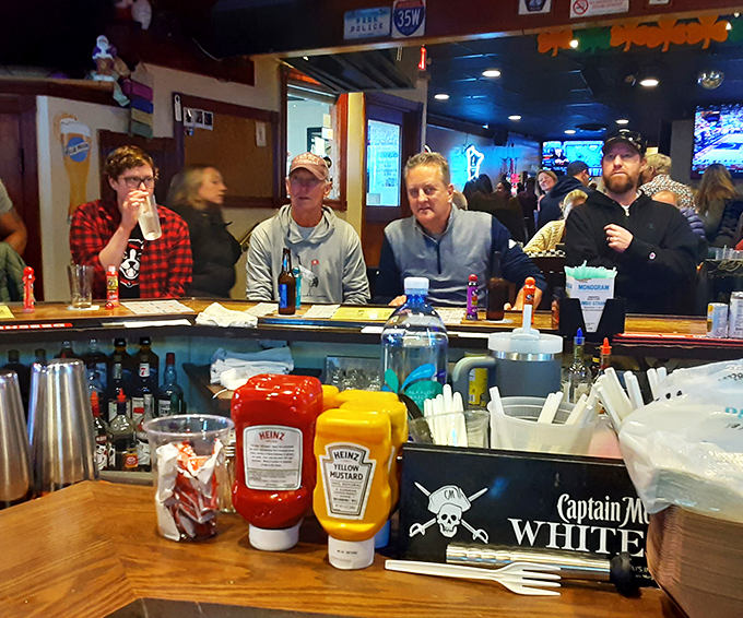 Pull up a chair and join the feast! At The 1029 Bar, strangers are just friends you haven't shared a lobster roll with yet.