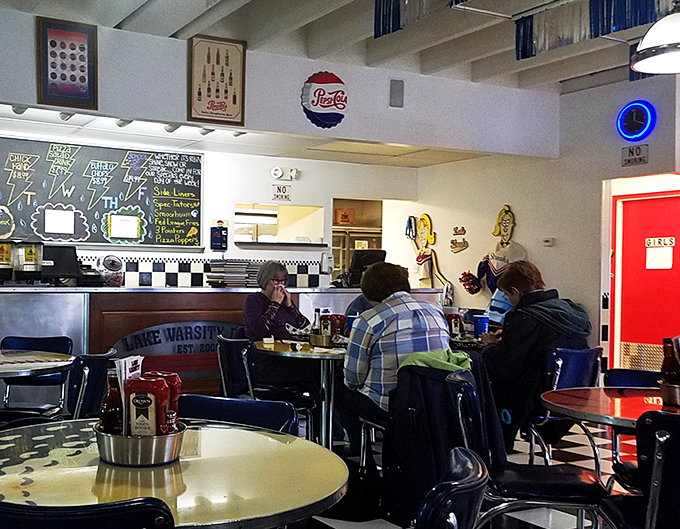 No smartphones in sight, just people living in the moment. This snapshot of diner life is like a Norman Rockwell painting come to life.