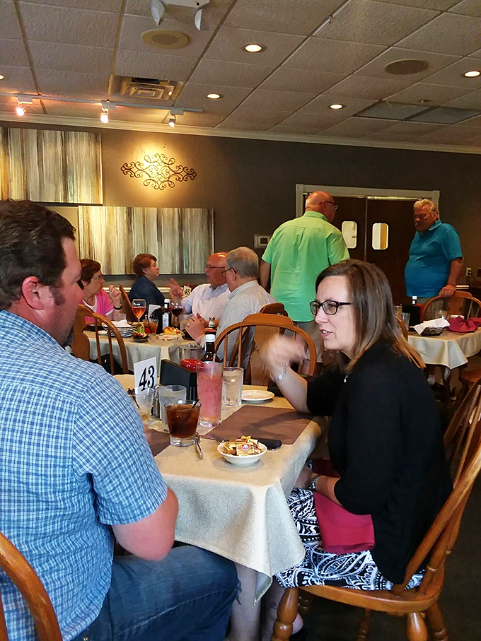 A slice of Americana, served hot! Schwarz's bustling dining room is where strangers become friends over the mutual love of good eats.