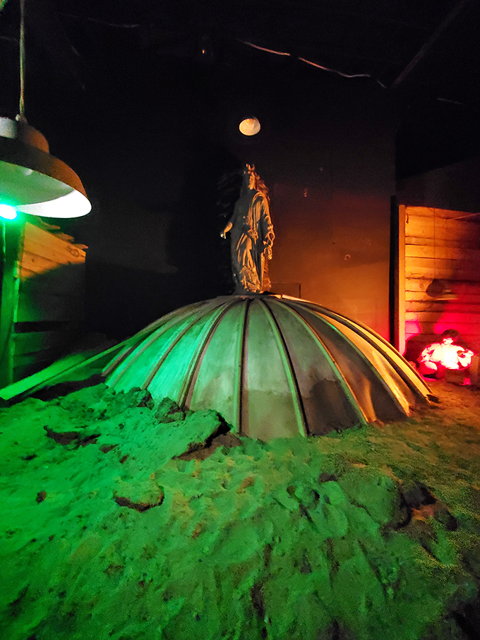 This statue's got some real 'dome' ination going on. Is it guarding ancient secrets or just really into retro sci-fi?