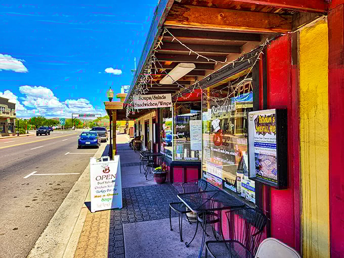 Color me hungry! This vibrant venue is a feast for both eyes and appetite.