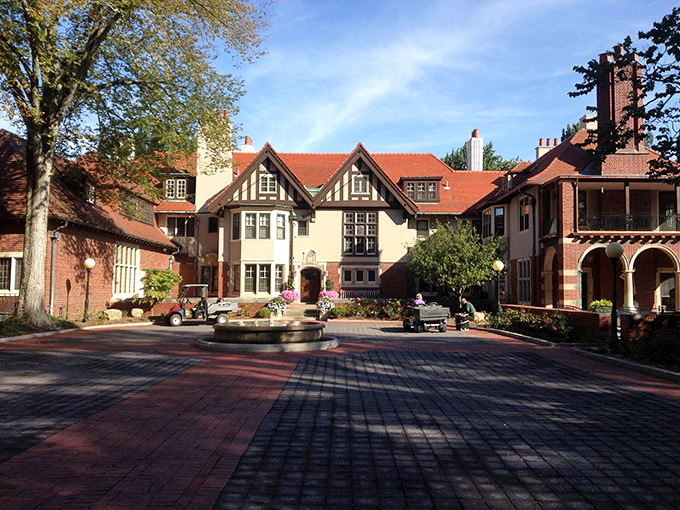 Cranbrook House: Where newspapers built an artsy paradise. It's like the cool, sophisticated aunt of Michigan mansions.