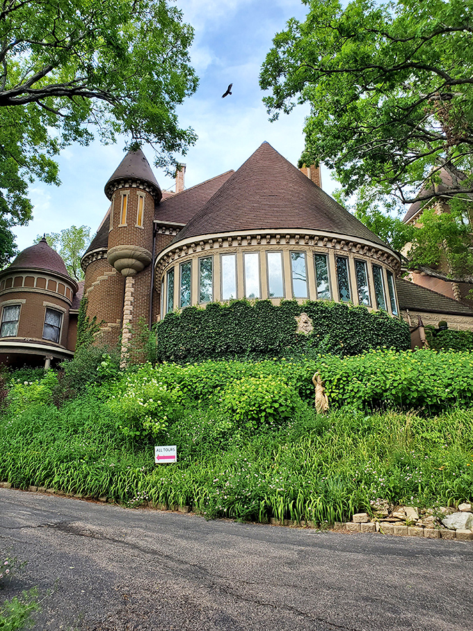 Havencrest Castle: Where 'less is more' went to die! This 63-room mansion is a glorious monument to the philosophy of 'why not?'