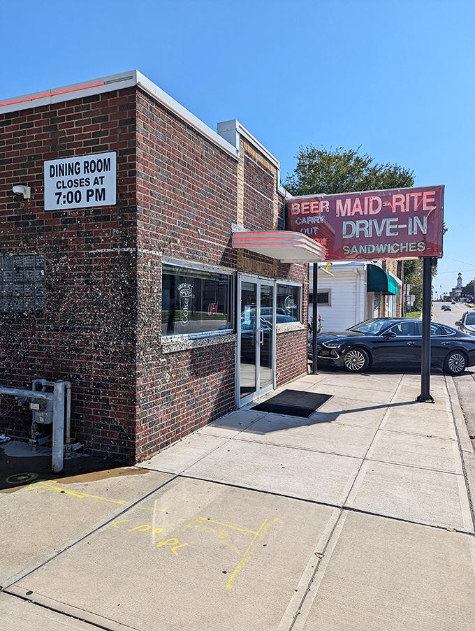 Loose meat, tight flavors! Maid-Rite's sandwiches are the rebellious cousins of the burger world.