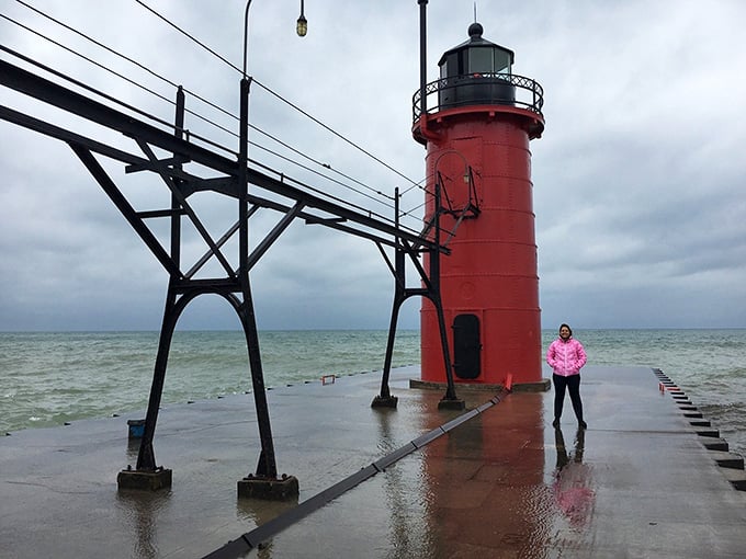 Lady in red! This crimson cutie turns heads at the end of the pier, proving lighthouses can be flirty too.