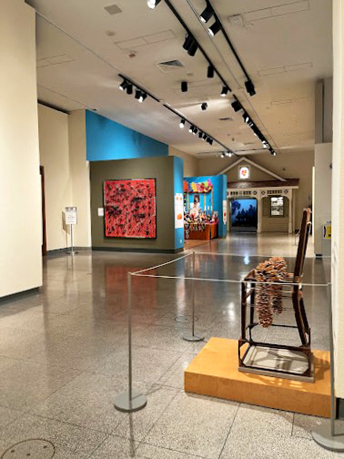 "Where Lincoln meets T-Rex: The ultimate Illinois mash-up you never knew you needed."