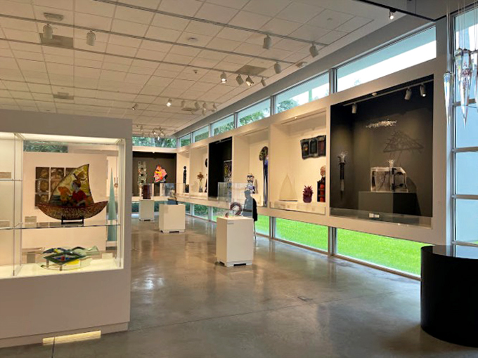 From ancient Americas to contemporary cool, it's like Instagram for art history buffs.