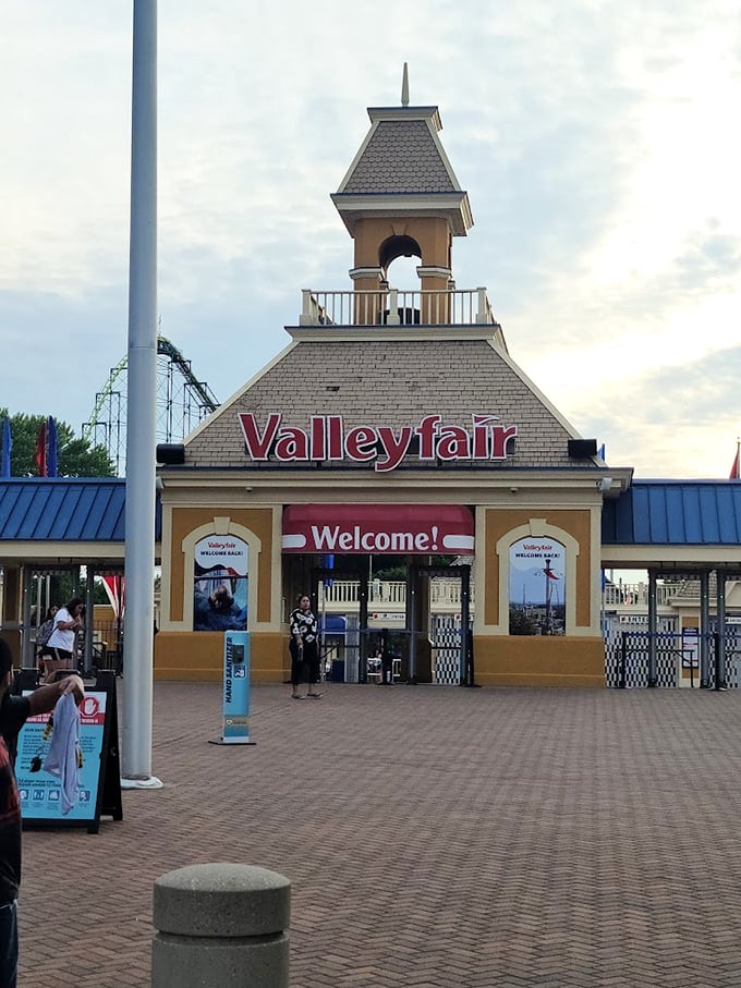 Fun for all seasons! Valleyfair's mix of heart-pounding coasters and family-friendly attractions offers year-round excitement.