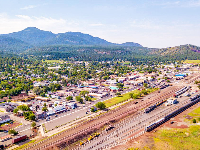 Retro road trip realness: Williams' classic diners and historic railway make time travel possible (sort of).