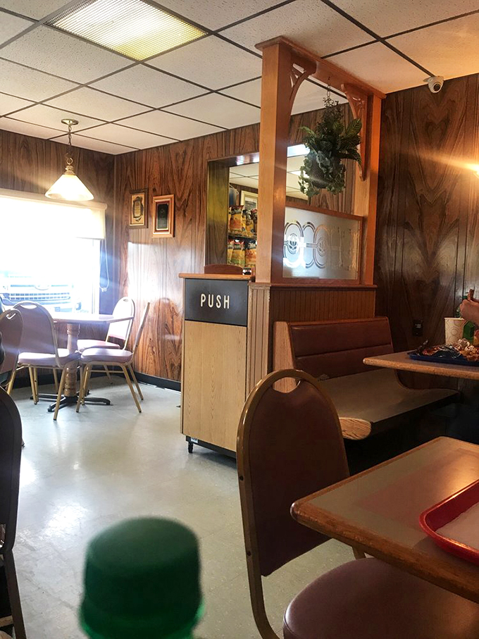 Slide into a slice of Americana. These booths have witnessed more first dates and family dinners than a sitcom writer's dream.