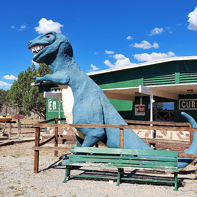 Jurassic Park meets Route 66: Where dinosaurs pump gas and your road trip takes a prehistoric detour!