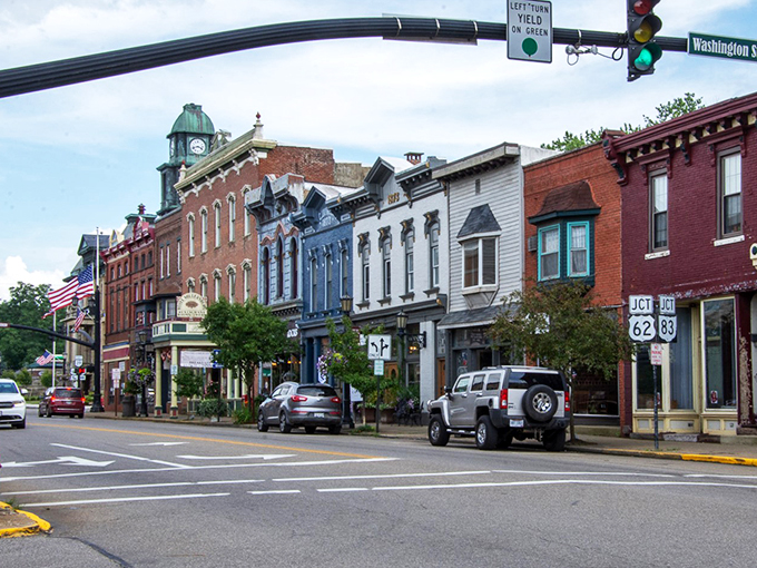 Amish country calling! Millersburg's unique blend of cultures makes it a must-stop on your Ohio odyssey.