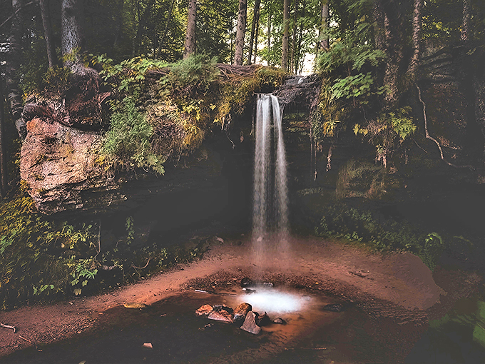 Road trip hack: Scott Falls offers maximum waterfall enjoyment with minimum detour time. It's efficiency at its most beautiful!