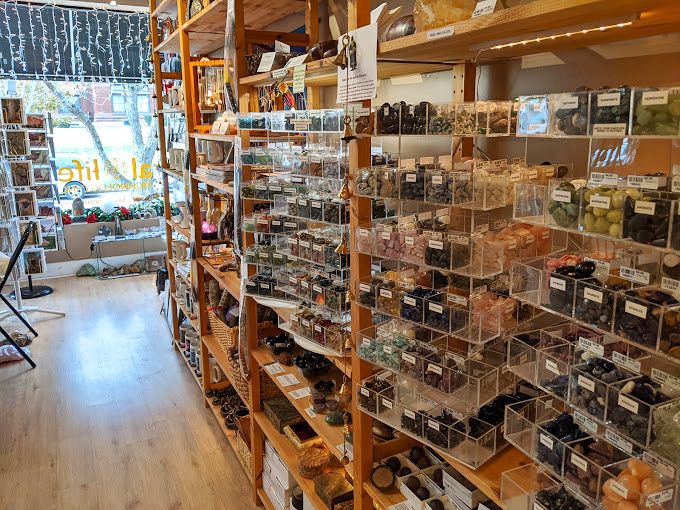 Crystal clear organization! This display is more meticulously arranged than my spice rack after a spring cleaning frenzy.