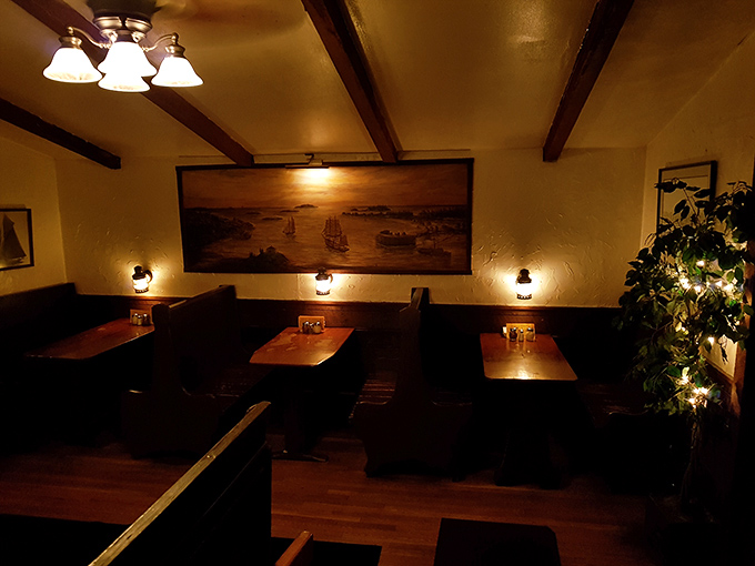 Slide into these booths and sail away on a sea of comfort. It's like a hug from your favorite aunt, but with mood lighting.