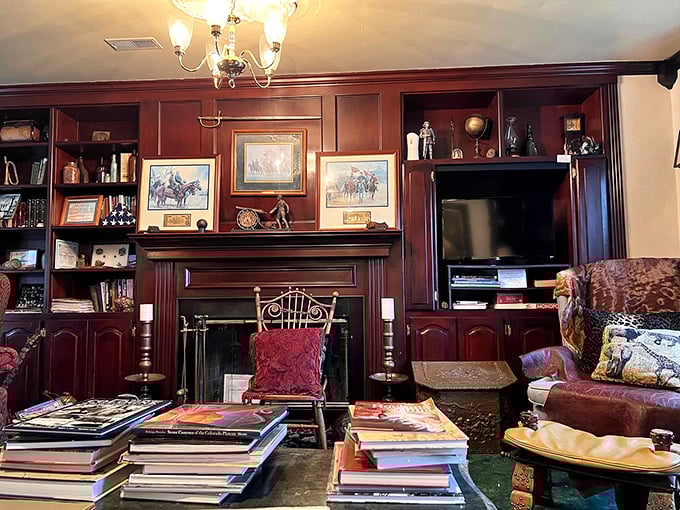 Shelf life goals! This decor is a testament to the fact that one can never have too many books or too much character.