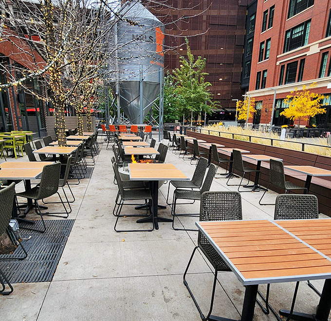 Outdoor dining that's more refreshing than a Minnesota lake breeze. Soak up the sun and savor every bite in this urban oasis.