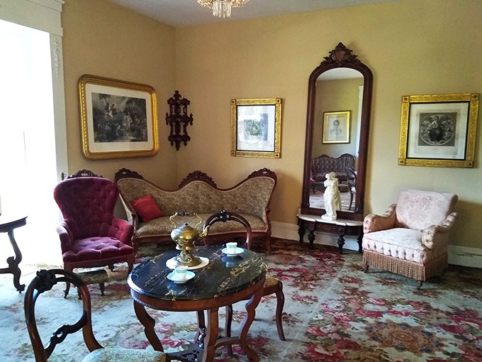 The original Netflix and chill spot, minus the Netflix. Here, 'streaming' meant listening to someone play the piano for hours.