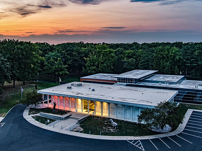 Where high art meets the great outdoors. It's like MoMA decided to take a nature retreat.