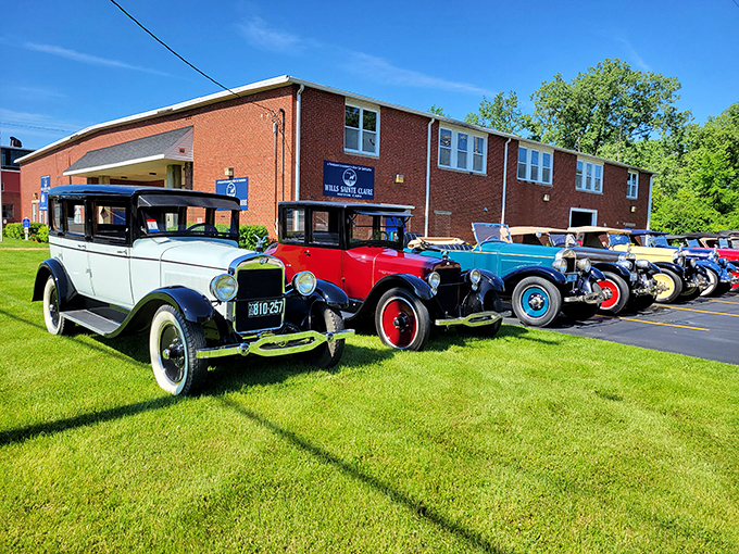 "Wills Sainte Claire: The car brand that time forgot, but this museum remembers in style!"