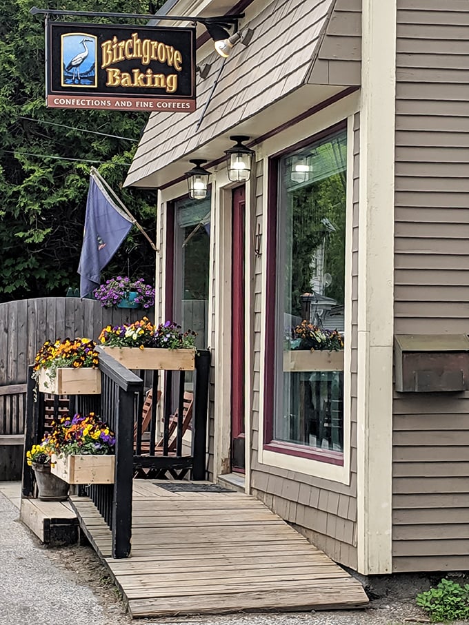 From bench to brunch: This quaint spot is serving up slices of Vermont sweetness.