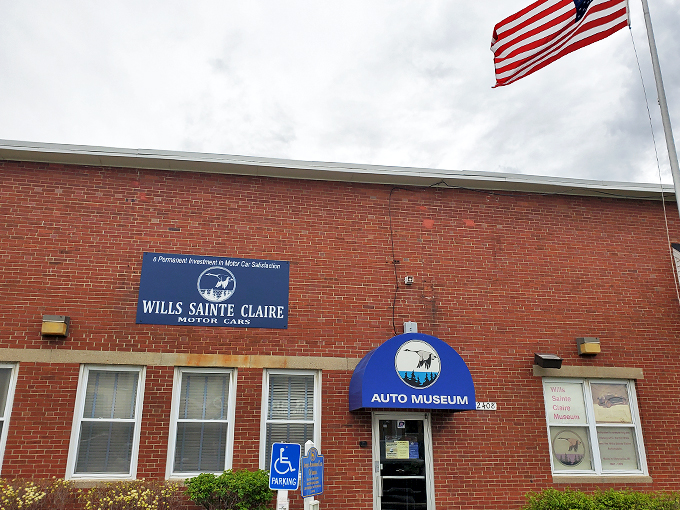 "Rarer than a unicorn sighting! These Jazz Age beauties prove that obscurity can be absolutely fabulous."