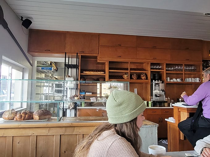 Where food meets fellowship: A dining room buzzing with the happy hum of satisfied customers and clinking cutlery.