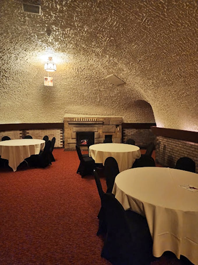 Dine like it's 1929! These tables have heard more secrets than a confessional. What tales will you add to their repertoire?