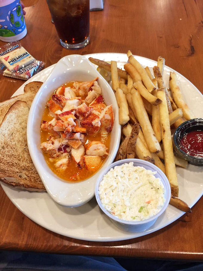 Lazy lobster that's worth getting excited about. This dish proves that sometimes, the best things in life come served in a bowl.